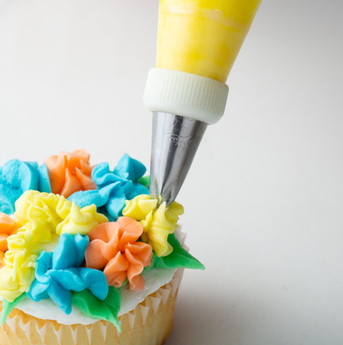 Ateco 137 Drop Flower Piping Tip with Bar – thecookiery.ca
